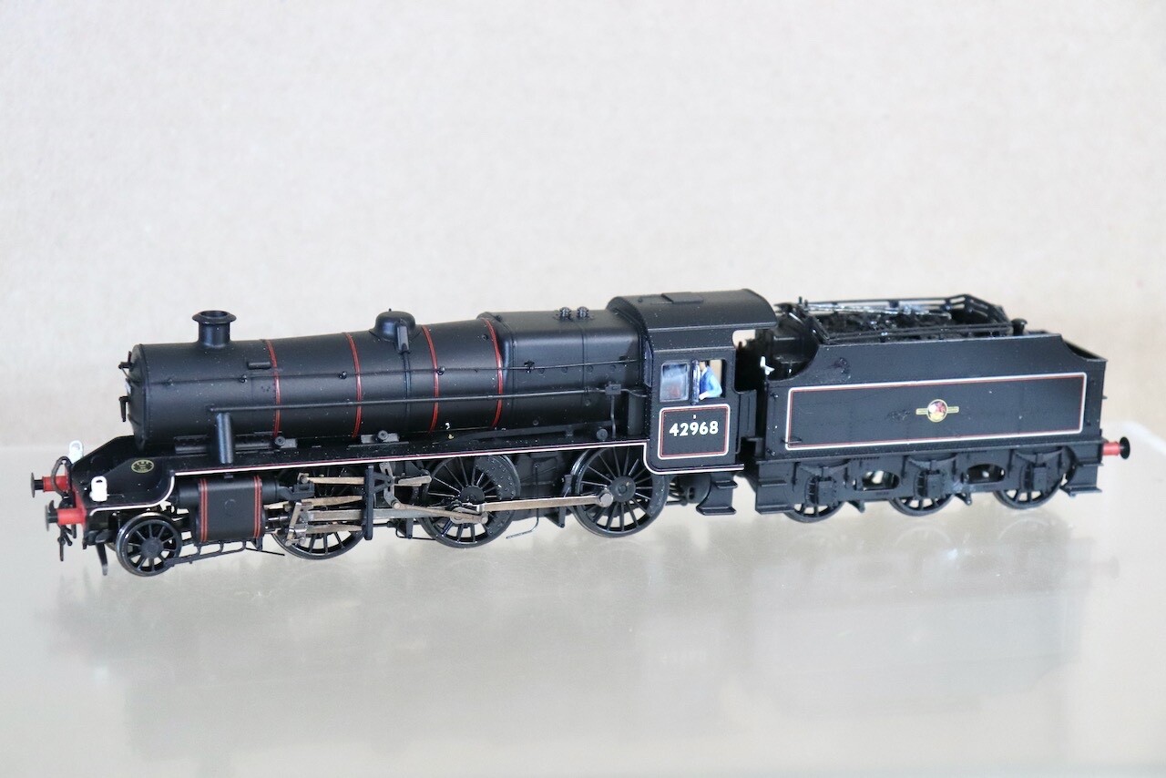 Bachmann Branchline 31-692 LMS 5MT 'Stanier Mogul' 42968 BR Lined Black ...
