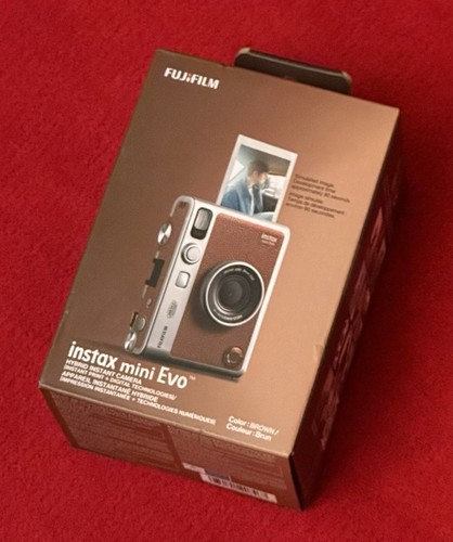 BRAND NEW Fujifilm Instax Mini Evo BROWN- Aperture Hybrid Instant ...