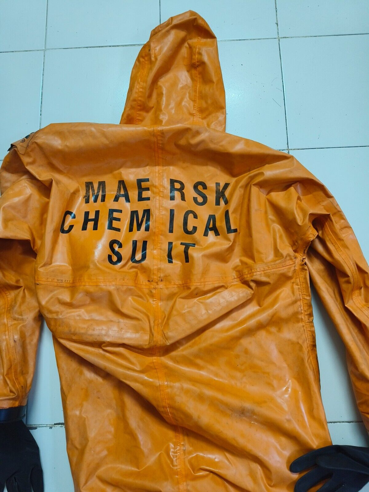 TRELLEBORG TRELLCHEM BUTYL SUPER HAZMAT GAS CHEMICAL SAFETY SUIT SIZE-L ...