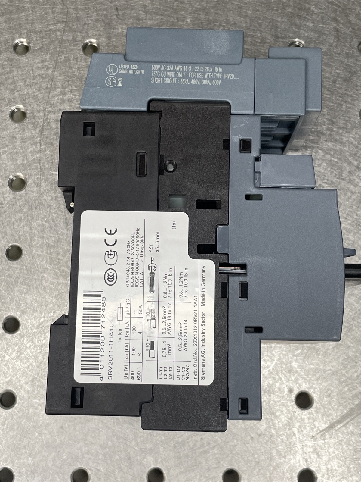 SIEMENS SIRIUS Circuit Breaker 3RV2011-1HA10 G/111116 E01 NEW NO BOX | eBay