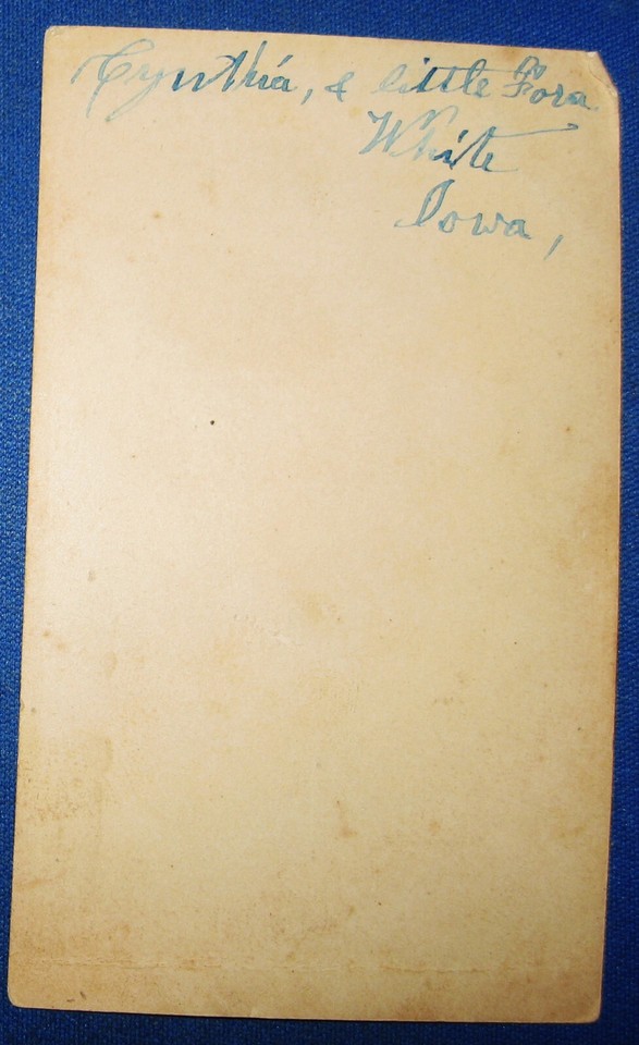 ANTIQUE CW ERA CDV PHOTO LOVELY YOUNG IOWA MOTHER CYNTHIA & LITTLE FORA ...