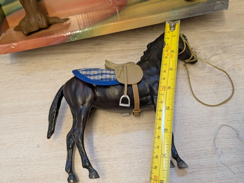 The Saddle Club Breyer Horse Stevie and Belle Gift Set 2010's rare | eBay