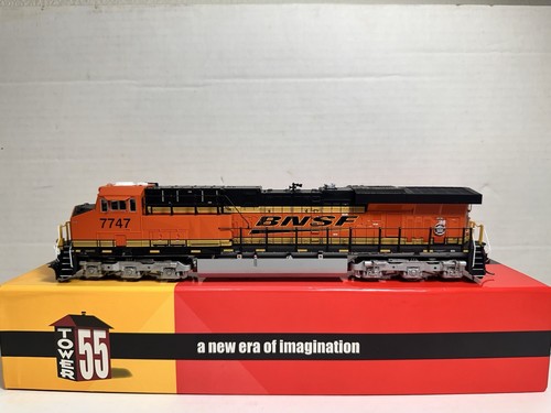 Ho Scale Tower 55 BNSF Swoosh ES44DC #7747 W/ DCC Sound | eBay