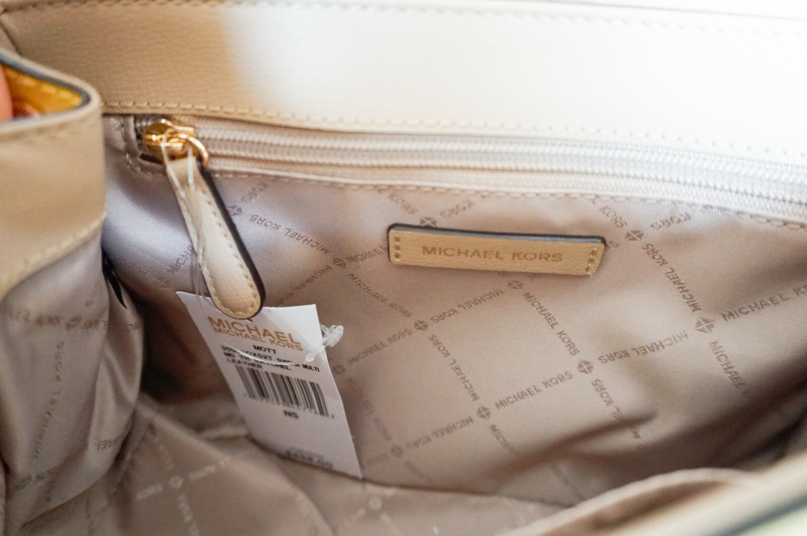 MICHAEL KORS MOTT MEDIUM TOP HANDLE SMOOTH LEATHER SHOULDER BAG YELLOW ...