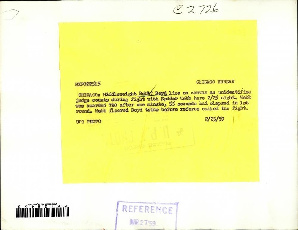 1959 Press Photo Middleweight Boxer Bobby Boyd Fights Spider Webb ...