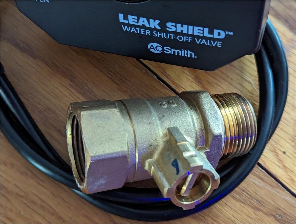 AO Smith Leak Shield automatic water shut-off valve EBVW06L204 EBDD1508 ...
