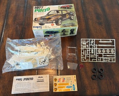 VTG 1977 Pinto Plastic Model Kit MPC 1/25 Scale Ford Unassembled READ ...