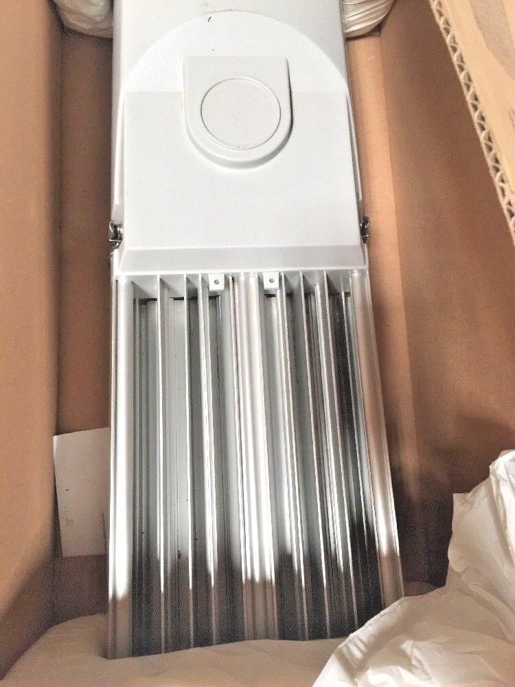(C) Cooper-Lighting Navion LED 107W 120-277 SL4 Surge 8030 Grey | eBay