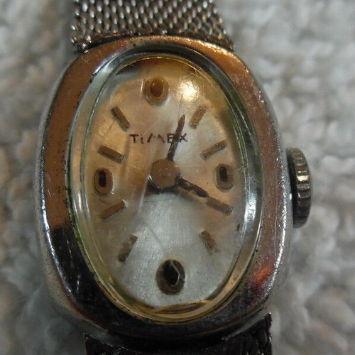 Timex Chrome Plated Watch Windup Runs 160-4T18 | eBay
