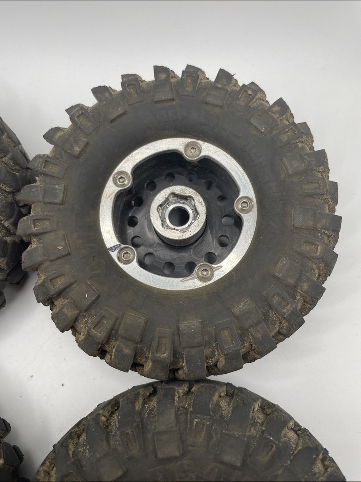 Used Incision/Vanquish 1.9 Method MR307 Wheels With Rc4wd Tires Read ...