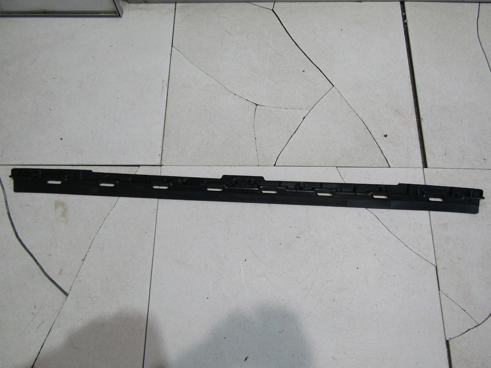 MERCEDES GLC COUPE C253 FRONT BUMPER GRILL BOTTOM COVER A2538850003 REF ...