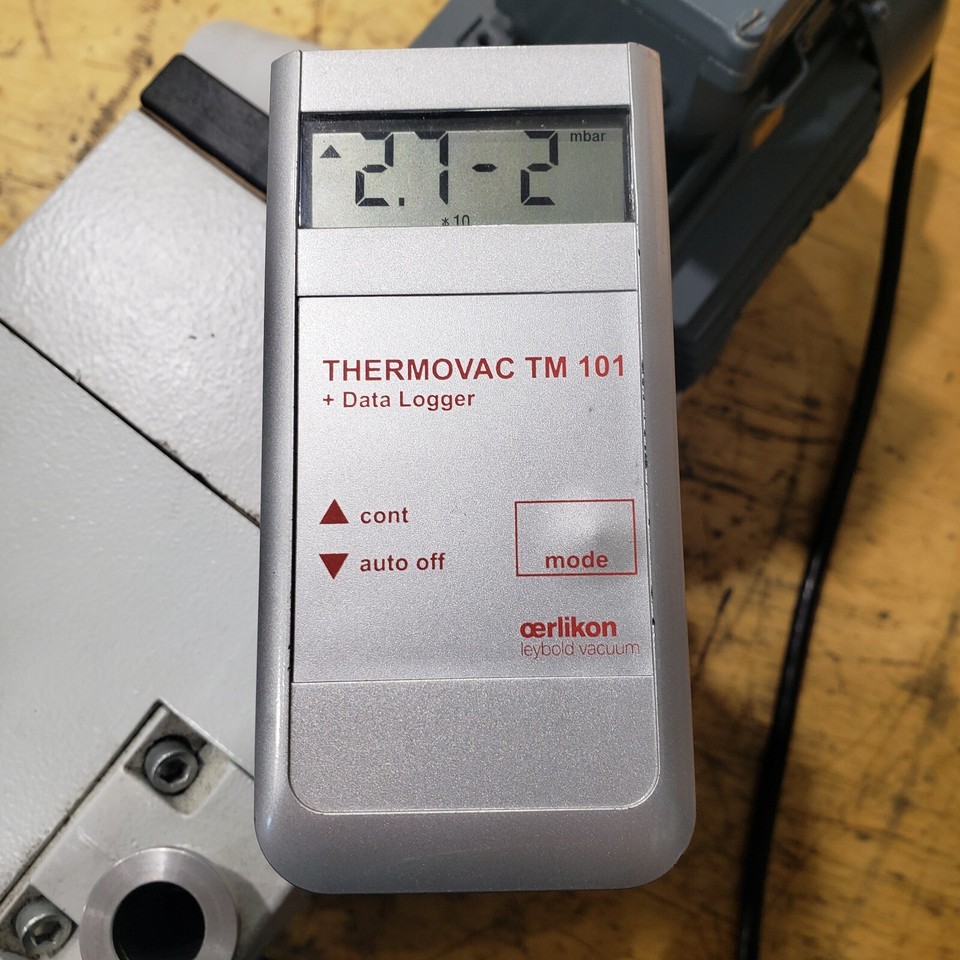 Leybold Trivac D4B Vacuum Pump Pulls 20 mTorr, KF16 Inlet/Exhaust, 240 ...