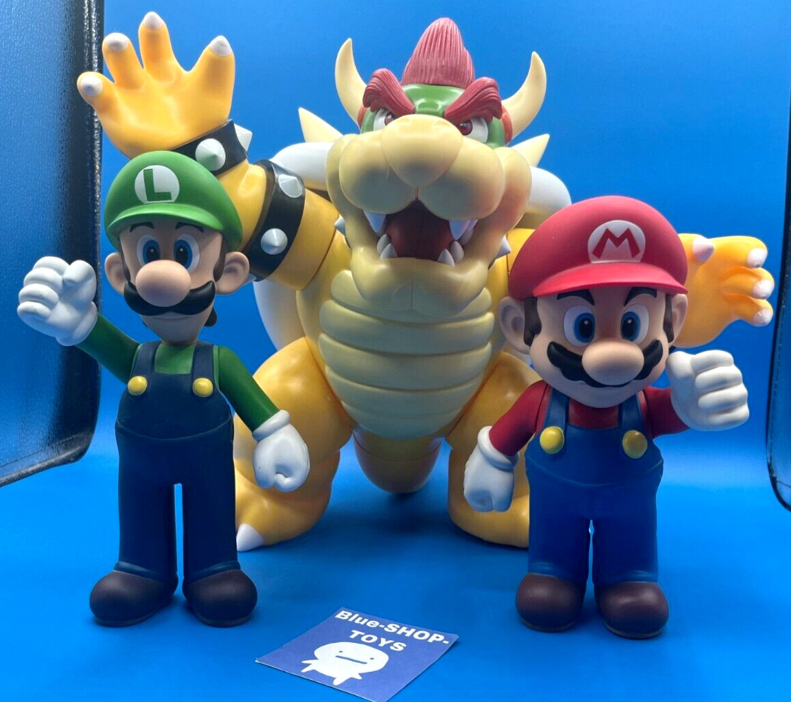 Giant Luigi Vs Giant Bowser