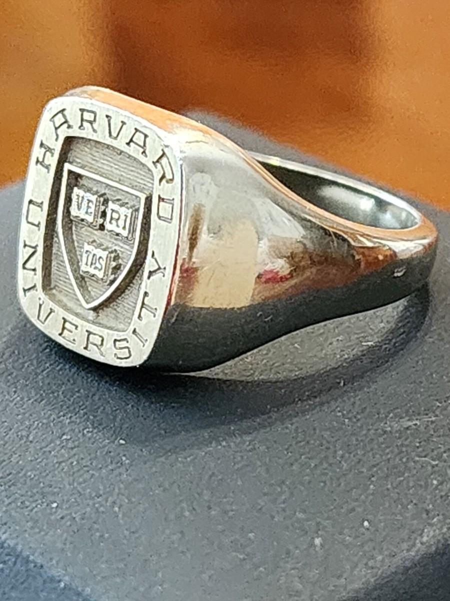 Harvard University Class Rings Harvard University John Roberts 10K