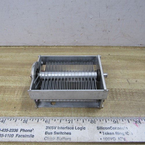 VARIABLE CAPACITOR 200 pF 28 to 198 pF 1/4 in Shaft ARC-5 | eBay