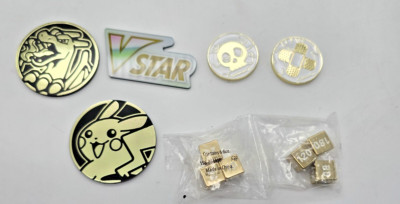 Pokemon Charizard Ultra Premium Collection Metal Dice, Poison Burn ...