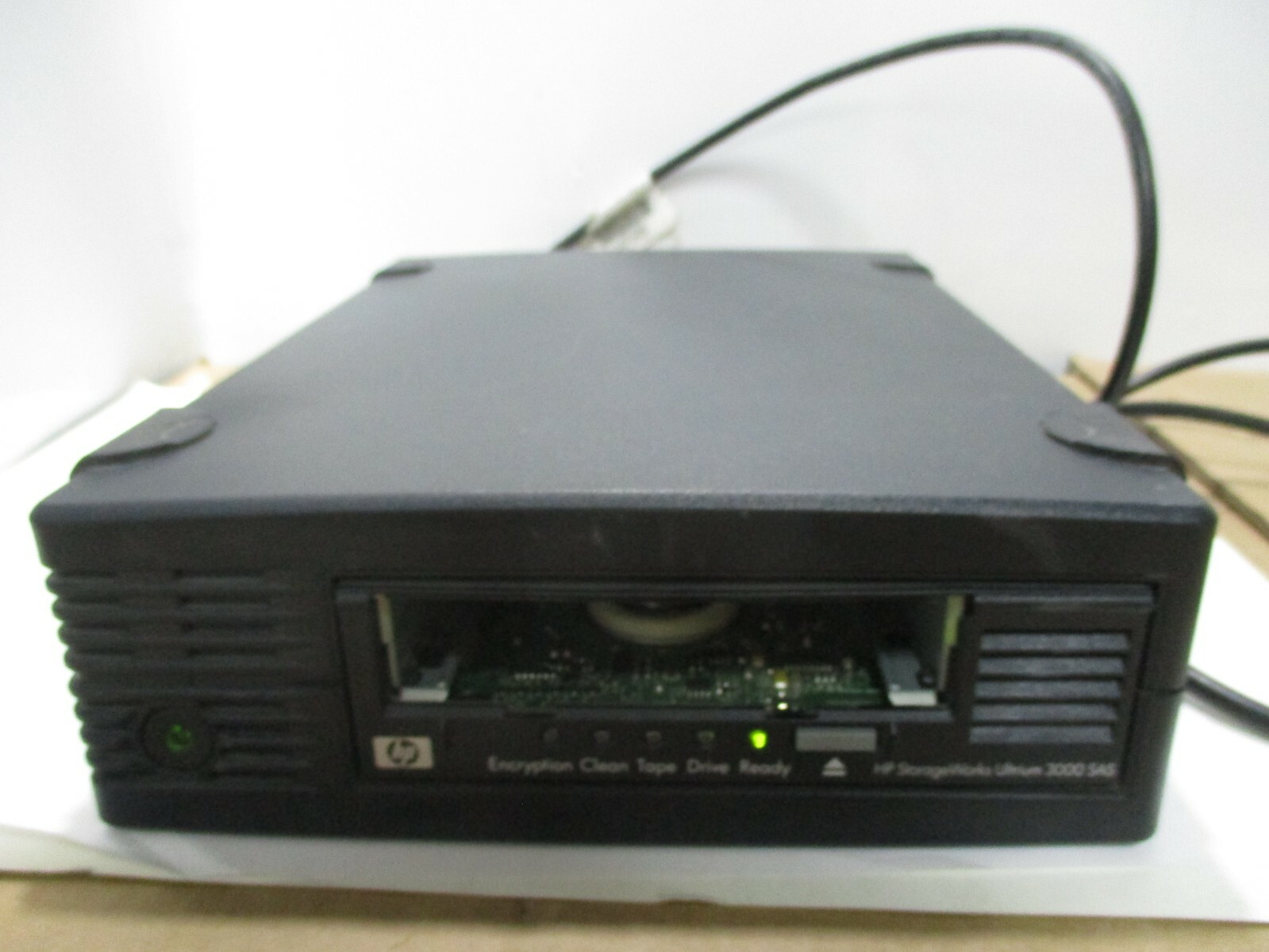 HP StorageWorks LTO-5 Ultrium 3000 SAS External Tape Drive (596279-001 ...