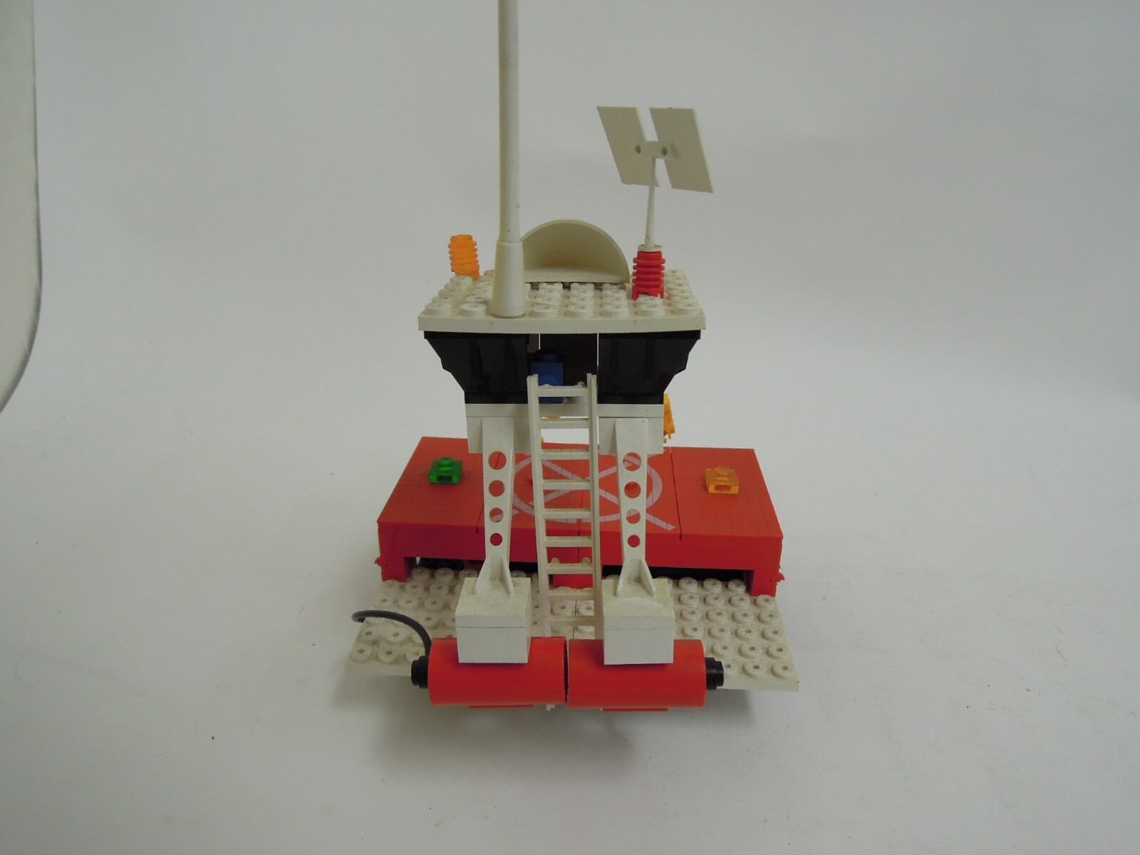 Tente Astro Space Watch Tower Set 0723 plus extra figures and 2 extra ...