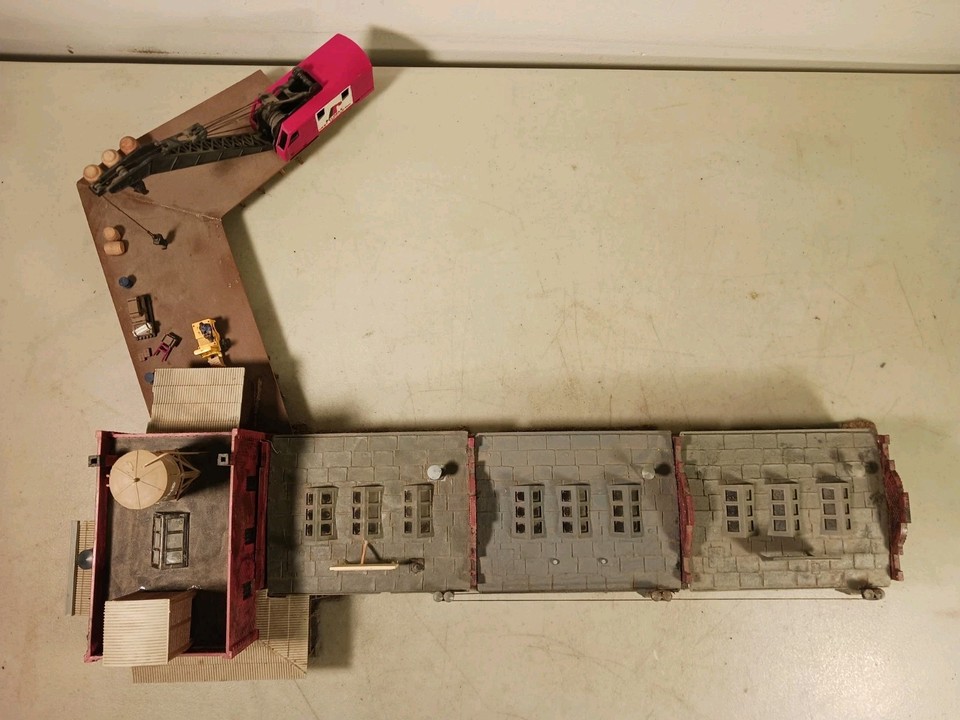 Custom Built HO Scale Factory Building w/ Dock & Crane - Weathered ...