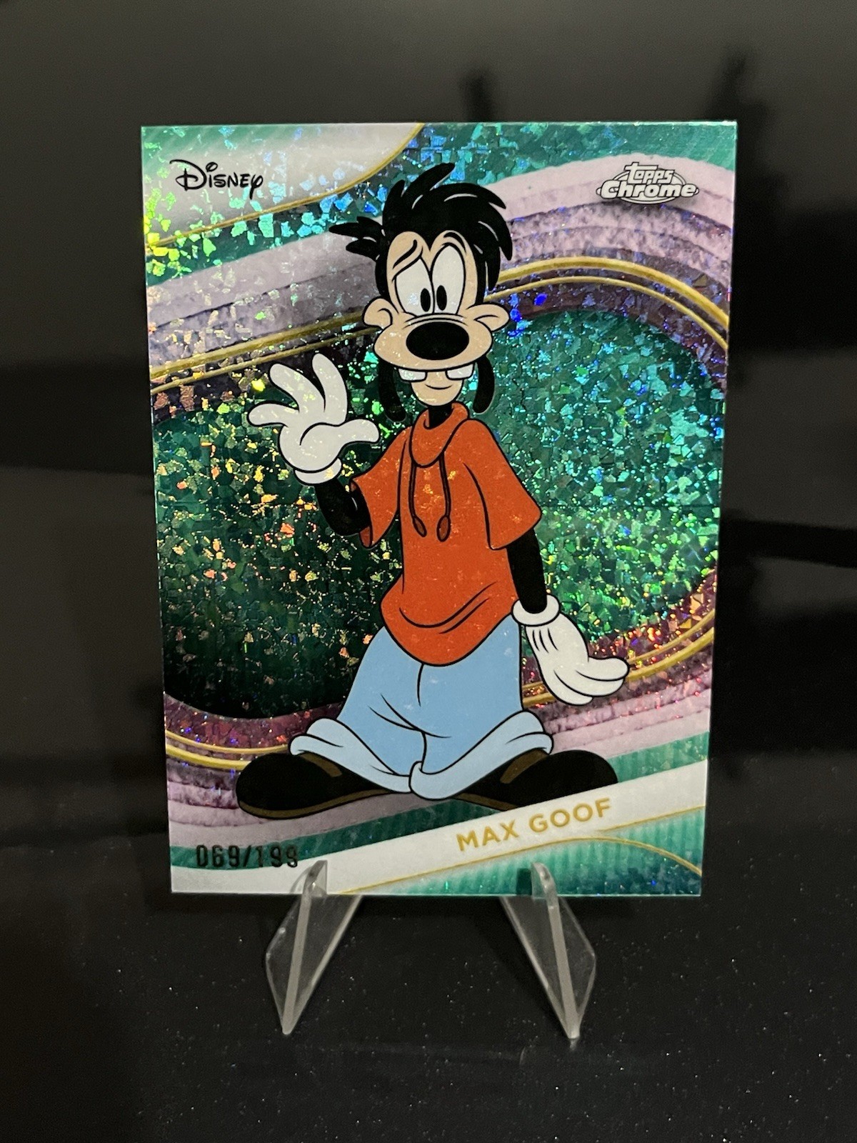 Max Goof 2025 Topps Chrome Disney #33 Gold Wave Refractor /50 Price ...