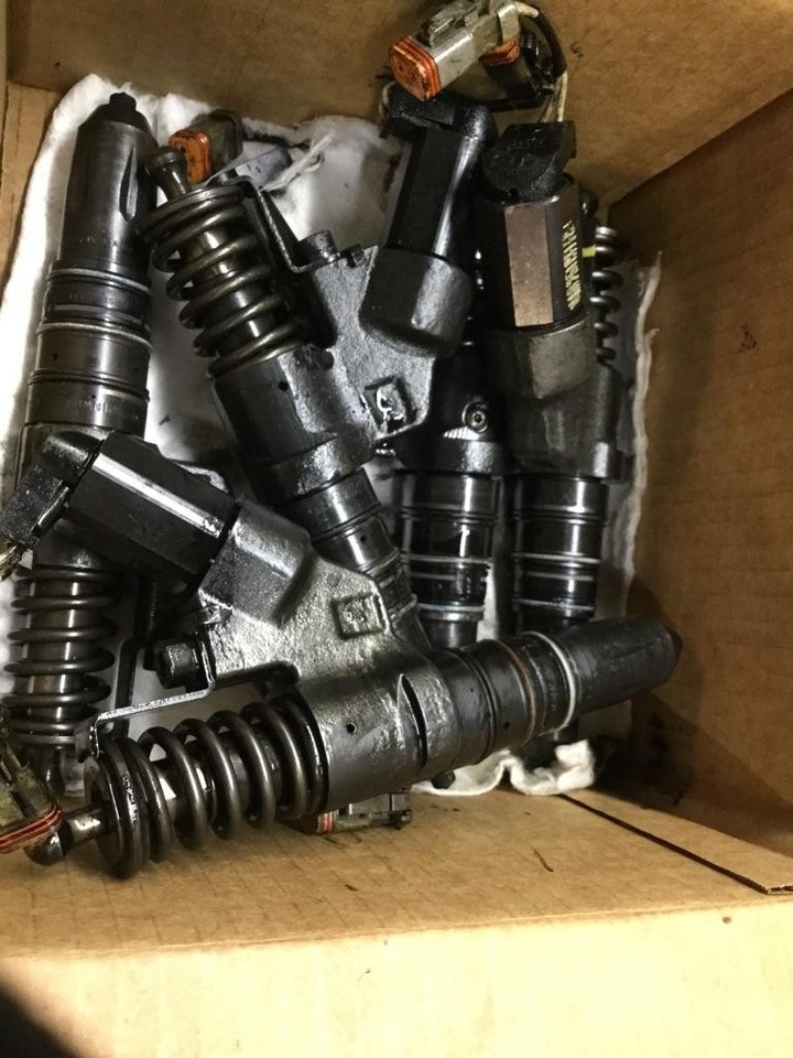 3084589 CUMMINS M11 CELECT 280-400 HP FUEL INJECTOR 3237428 | eBay