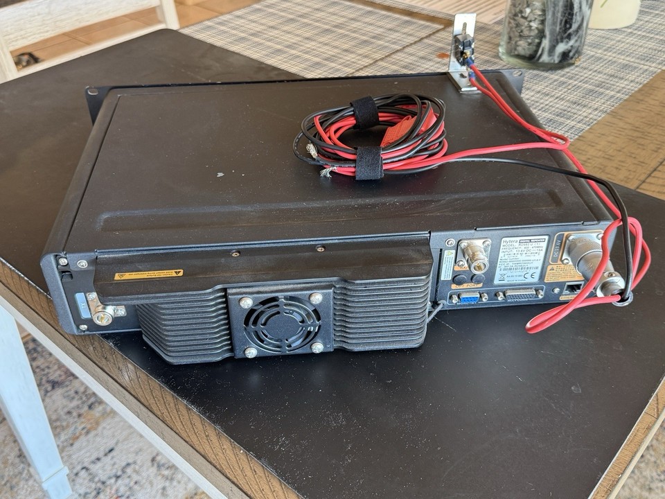 HYTERA RD982 DMR REPEATER 400-470MHz | eBay