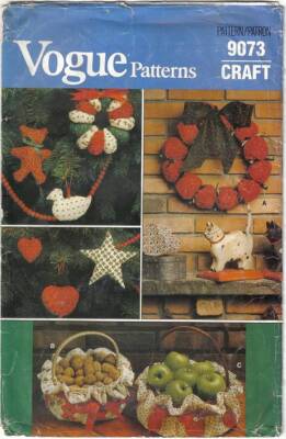 Vogue Craft Pattern 9073 / 609 Christmas Decor Ornaments Basket Covers ...