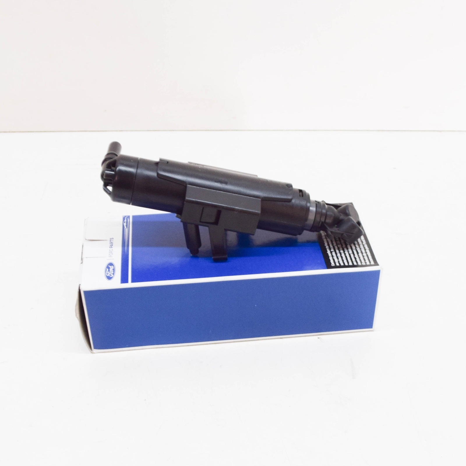 FORD KUGA C520 MK2 Right Headlight Washer Jet GV41-13L014-AE 2069480 ...