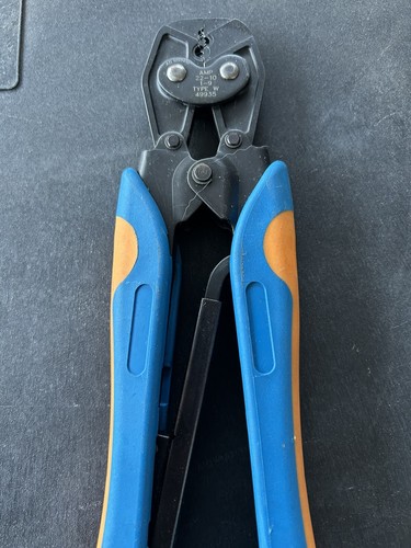 TE Connectivity Amp 49935 Hand Crimper Crimping Tool | eBay