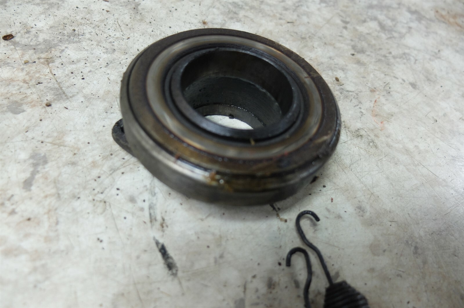 Ford 2N 2 N Tractor throwout throw out bearing and springs | eBay