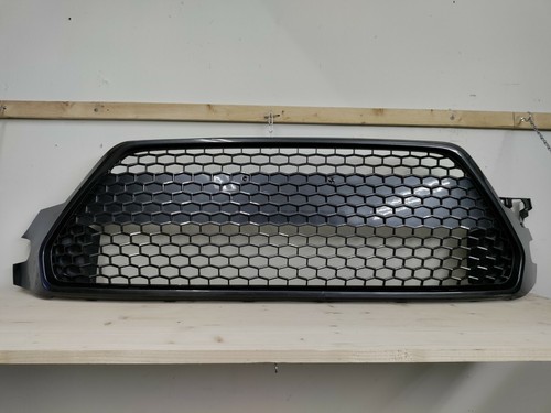Toyota Corolla Sedan SE/XSE Lower Grille 2019-20 OEM (53112-12370) | eBay