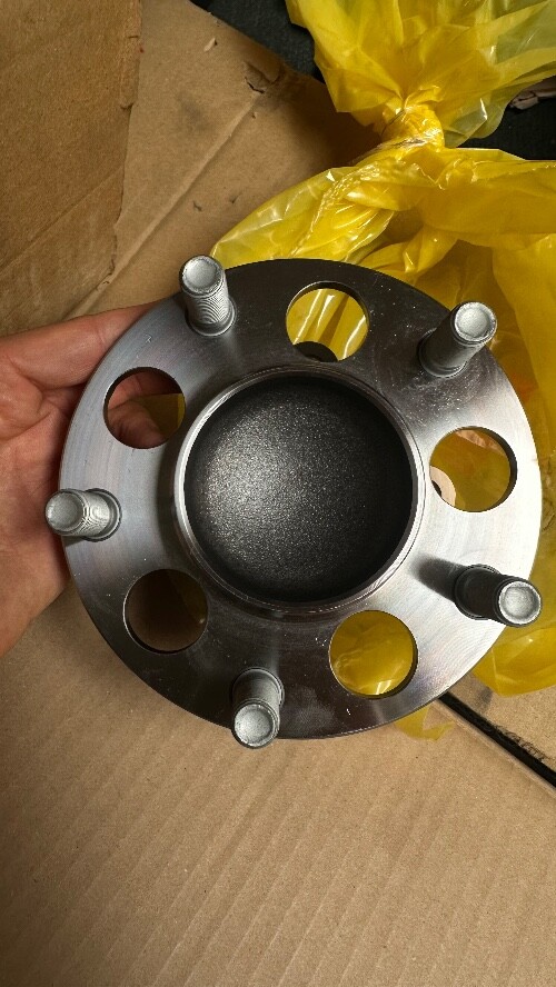 Wheel Bearing And Hub (Rear) (43202-5R01A) | eBay