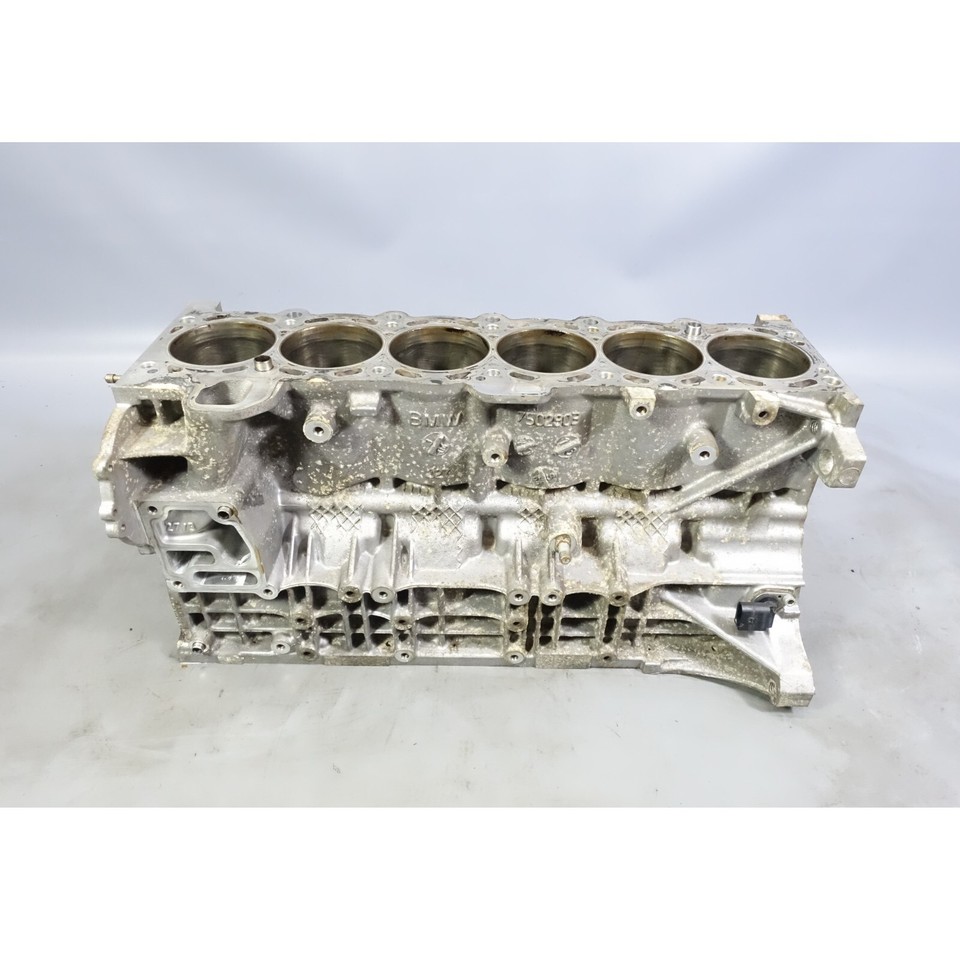 2001-2006 BMW M54 6-Cylinder 2.5L Engine Cylinder Block Bare E39 E46 ...