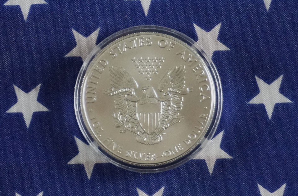 2014 U.S.Silver American Eagle Uncirculated 1oz Troy .999 Fine Solid ...