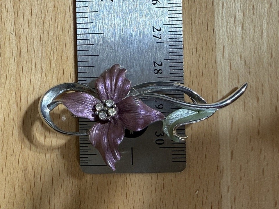 Vintage Pink Rhinestone Flower Brooch Pin Open Back Silver Color Pink ...