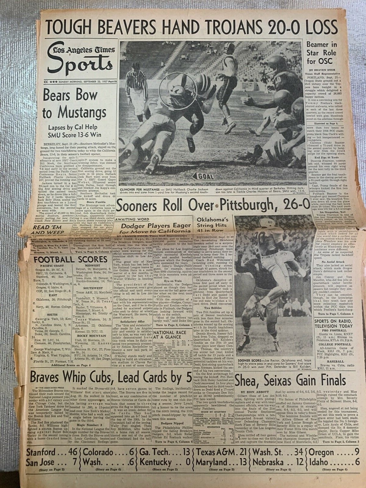 USC Trojans 9/22/1957 Los Angeles Times newspaper vs Oregon State ...