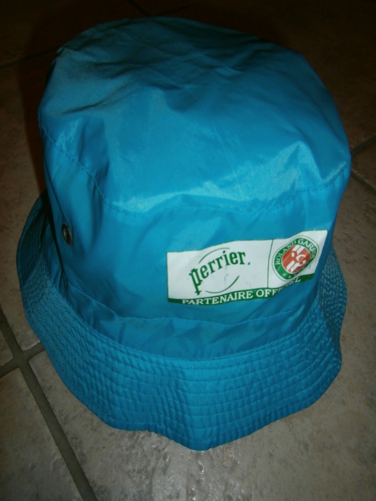 COLLECTOR, BOB PERRIER FLUO BLEU ROLAND GARROS, VINTAGE 2000 | eBay