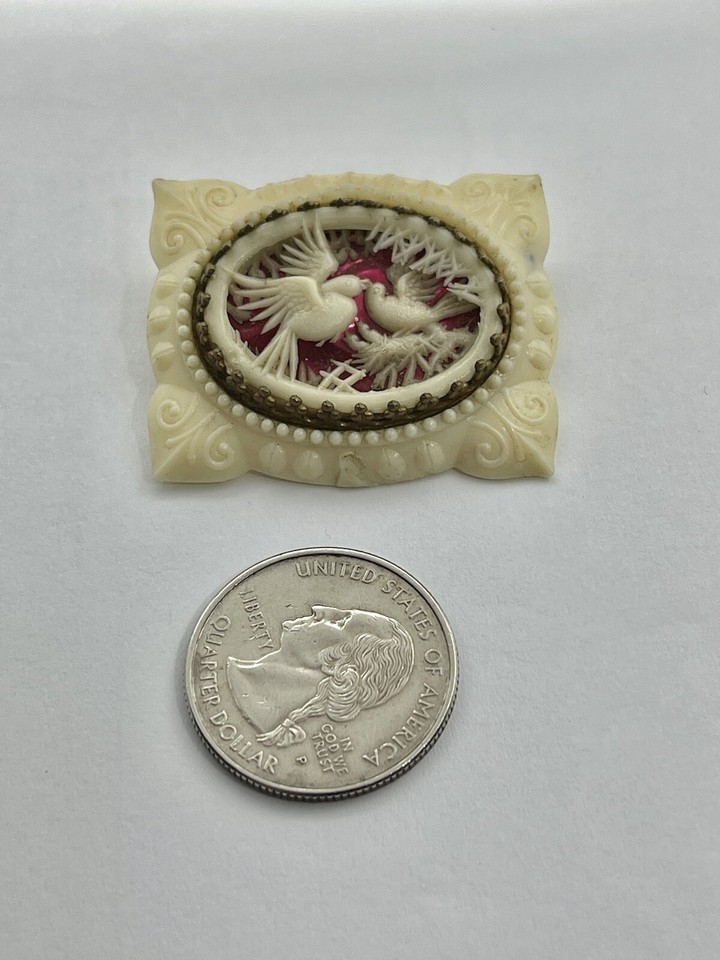 Art Deco Molded Celluloid Love Birds in Frame Pink Foil Background ...