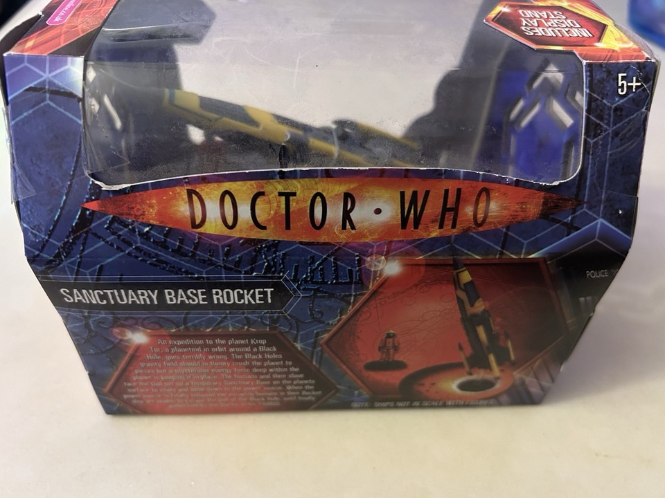 Character Options Doctor Who Micro-Universe Sanctuary Base Rocket with ...