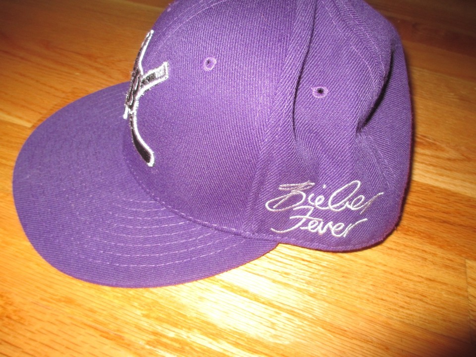 The Fittie JUSTIN BIEBER "Bieber Fever" Concert Tour (One Size) Wool ...