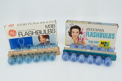 12 SYLVANIA M2B PLUS 12 GE M3B FHASHBULBS FOR COLOR+B&W FILMS *NOS-ORIG ...
