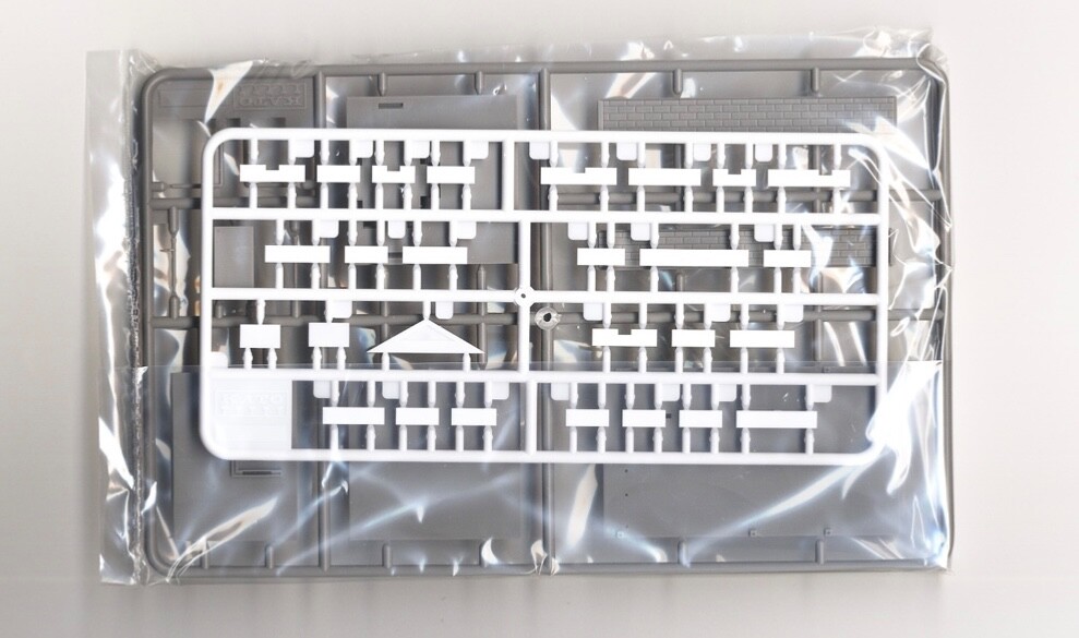 N Scale Kato 23-220 Rural Platform Station Building Kit NIB Structure ...