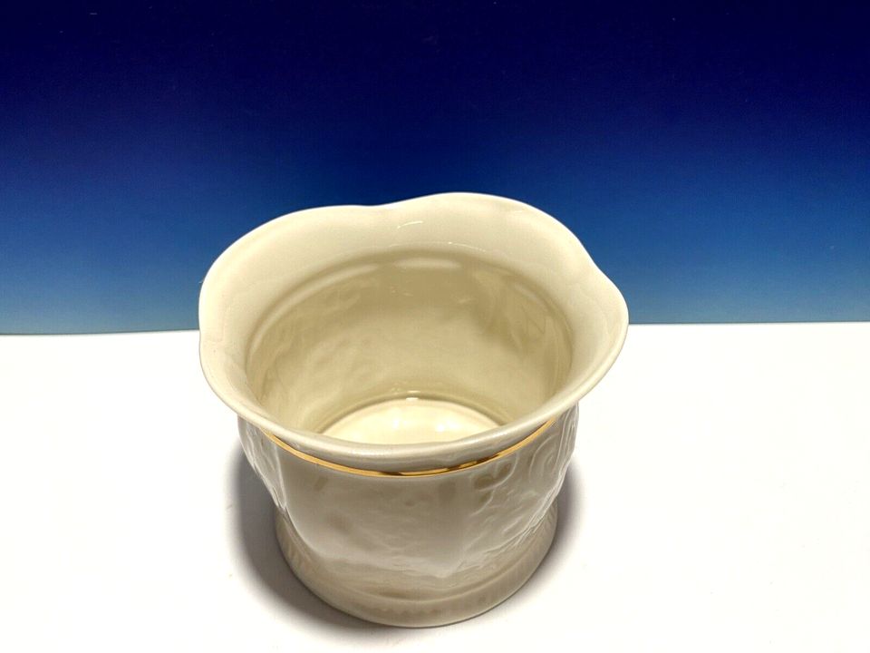 Belleek Bowl with Gold Trim | eBay UK