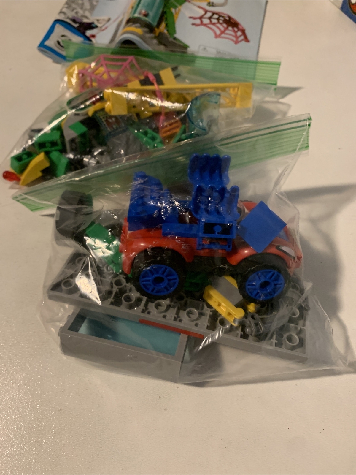 LEGO Spider-Man: Spider-Man at Doc Ock’s Lab (10783) Includes 1 Of 3 ...