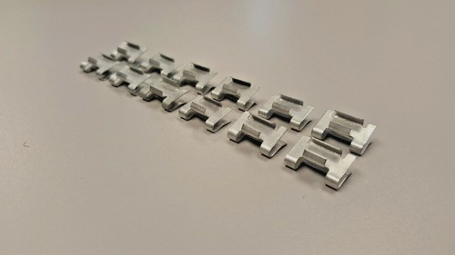 Chrome Lower Door Moulding Clips 13H525x12to fit Austin Morris Classic ...