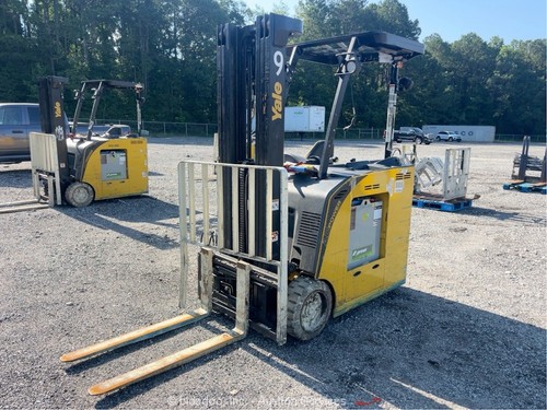 2017 Yale ESC040AD 4,000 lbs Electric Forklift Material Truck 36V ...