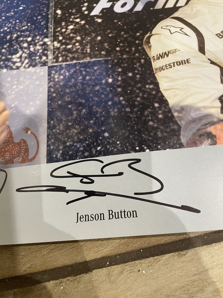 Brawn GP "maiden victory" poster hand signed by Brawn, Button ...