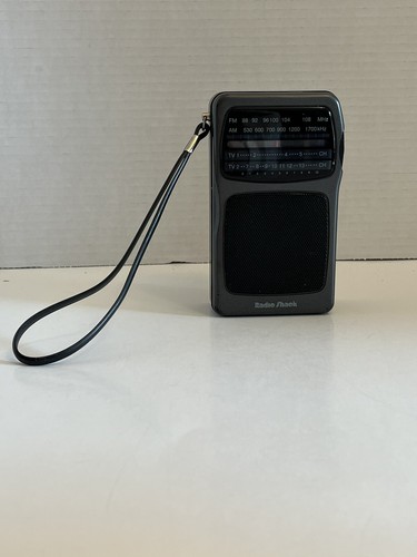 Vintage Radio Shack 12-617 AM/FM/TV Radio Handheld - Tested/Works | eBay