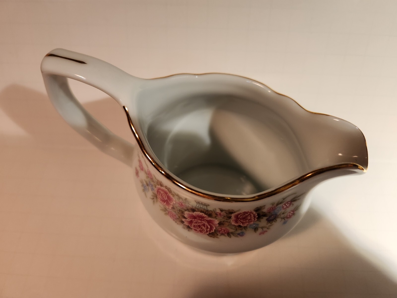 CREAMER REMINGTON FINE CHINA RED SEA PINK ROSE FLORAL SCALLOPED EDGES ...