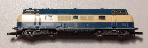 Marklin 8821 Z Scale German Federal Railways DB Class 221 Diesel ...